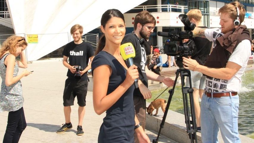 Micaela Schäfer: Vom Nacktmodel zur Reporterin | Promiflash.de