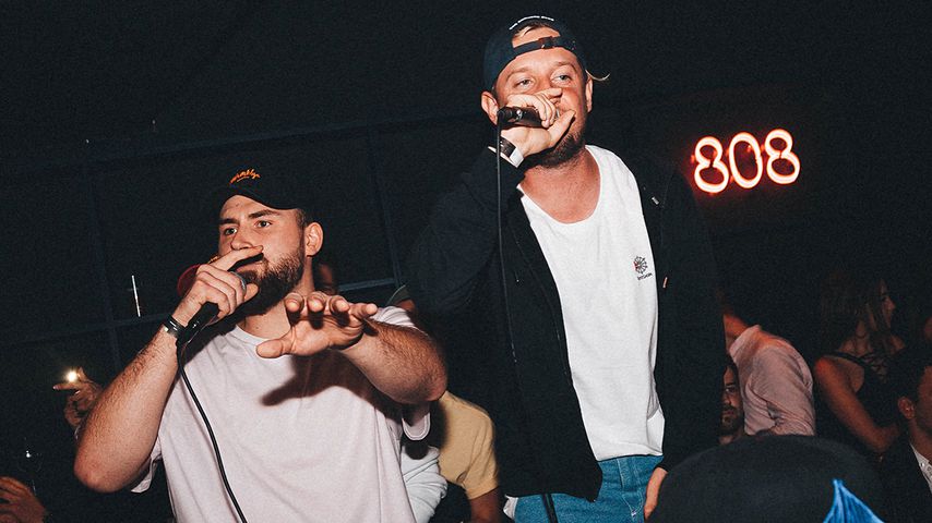 Capi-Konkurrenz? Nachwuchs-Rapper NKSN will Charts erobern | Promiflash.de