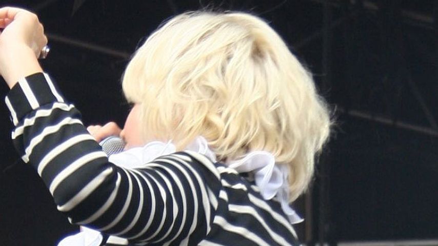 Sexy Popo-Blitzer bei Pixie Lott! | Promiflash.de