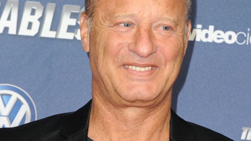 Nach 7 Jahren: Hausmeister Krause wieder allein | Promiflash.de