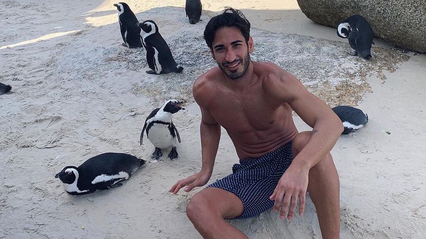 Mystery-Schönheit: Ist diese Blondine Umut Kekillis Neue? | Promiflash.de