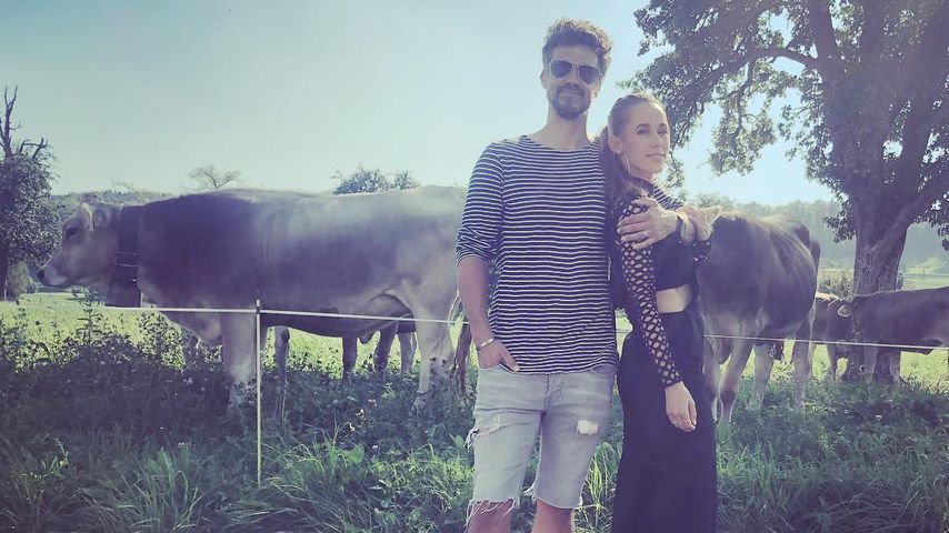 So witzig schützt Wayne Carpendale seinen Sohn vor Erkältung ...