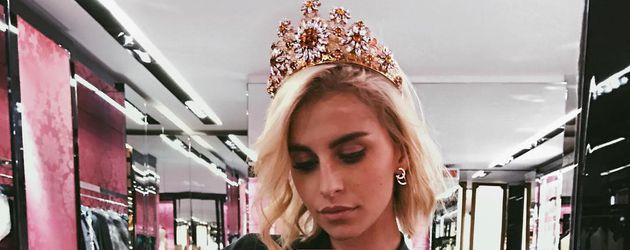 Caro Daur total gefragt: Sie rockt wieder den D&G-Laufsteg! | Promiflash.de